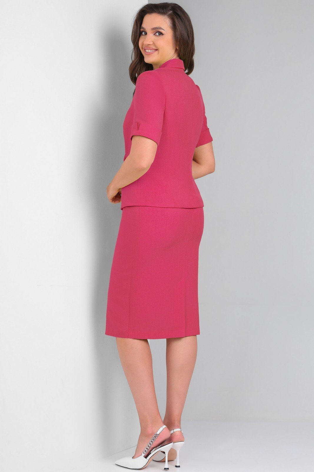 Костюм с юбкой 20499 малиновый LeNata купить в интернет магазине | в наличии